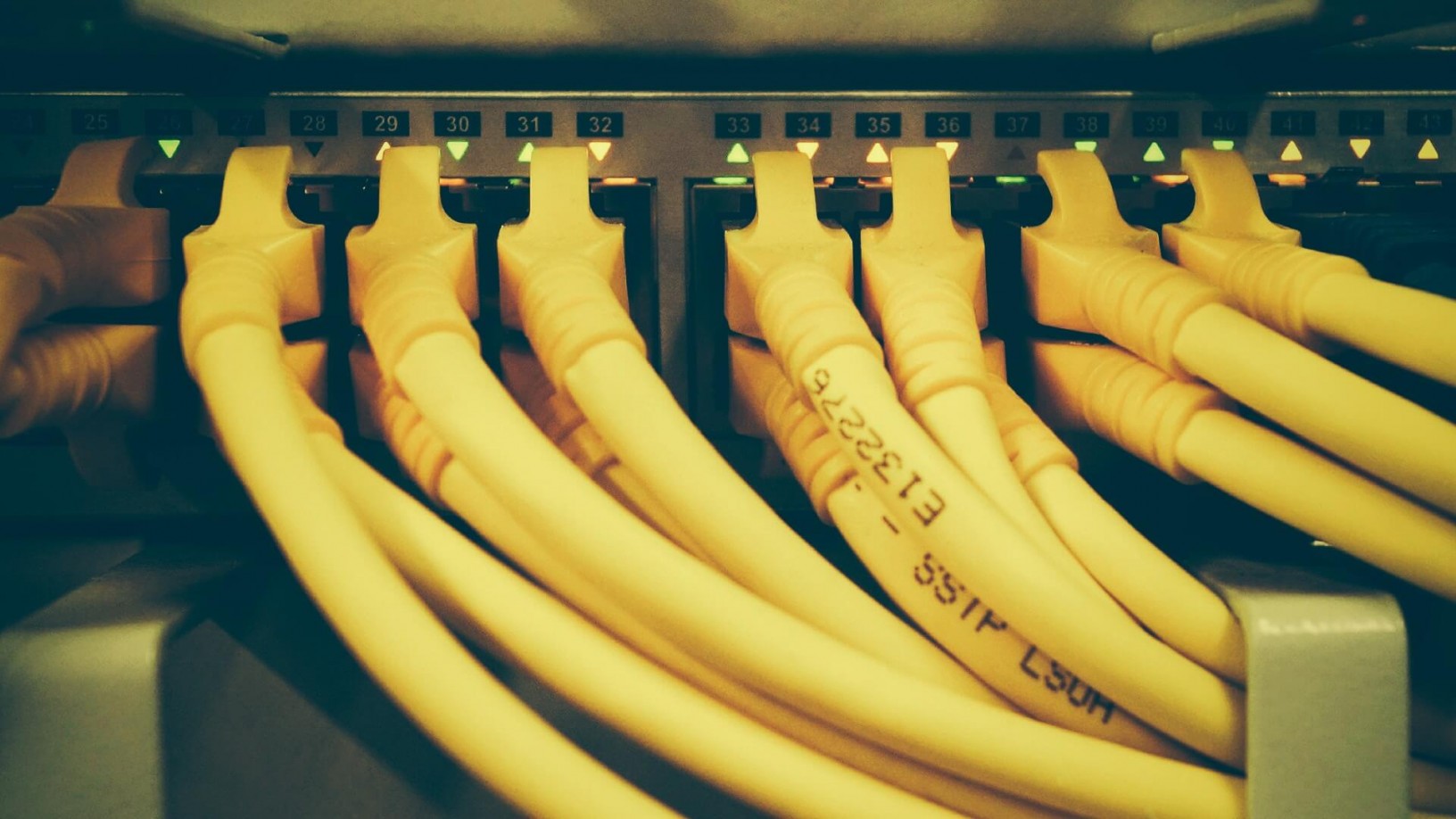 nmtui：CentOS/RHEL 文字介面網路設定工具，管理 NetworkManager – G. T. Wang