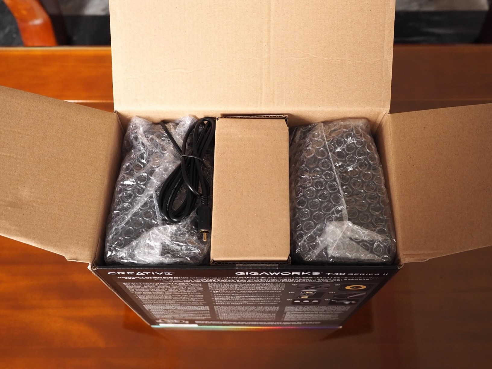 [開箱] Creative GigaWorks T40 Series II 喇叭 – G. T. Wang