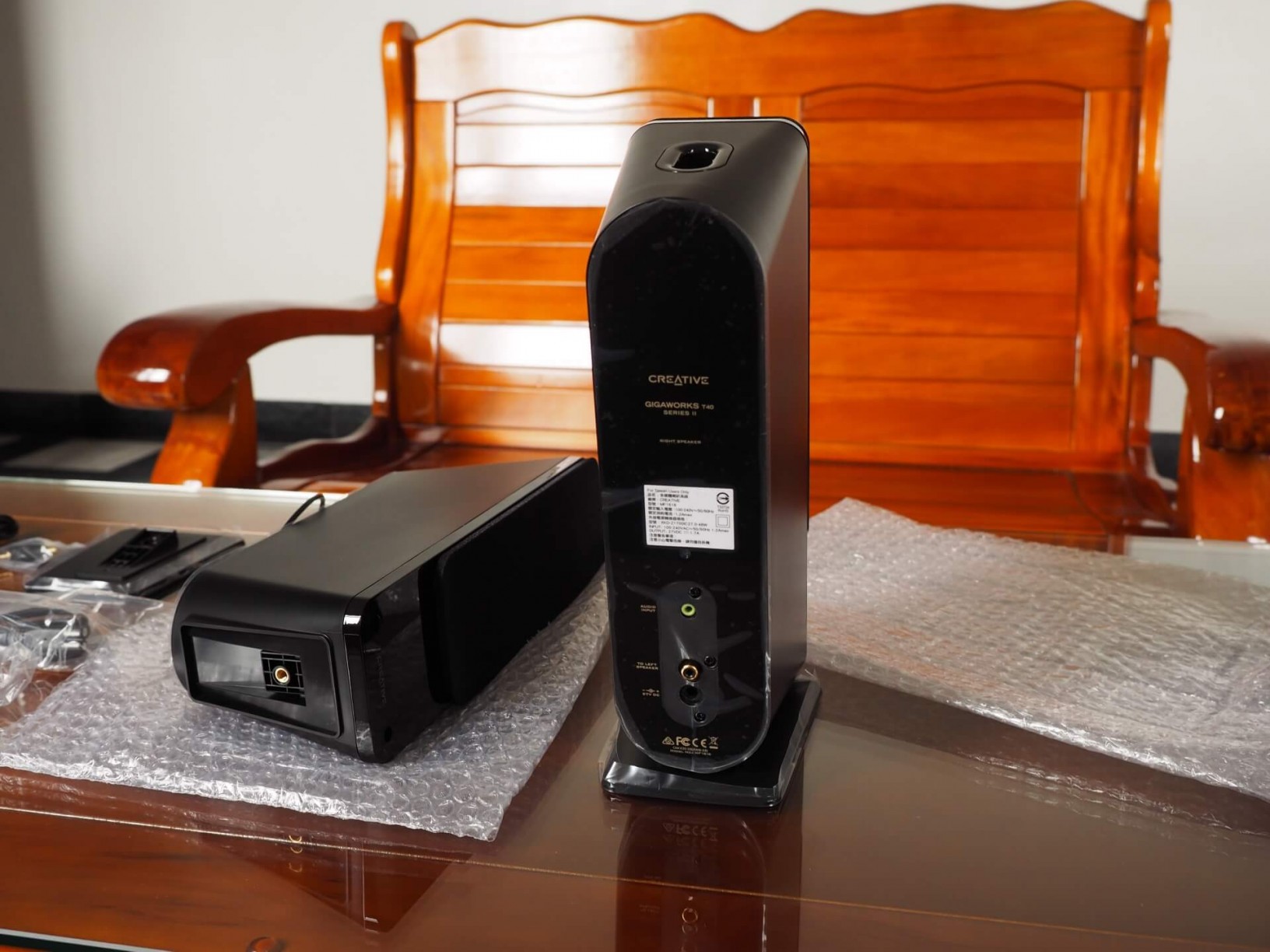 [開箱] Creative GigaWorks T40 Series II 喇叭 – G. T. Wang