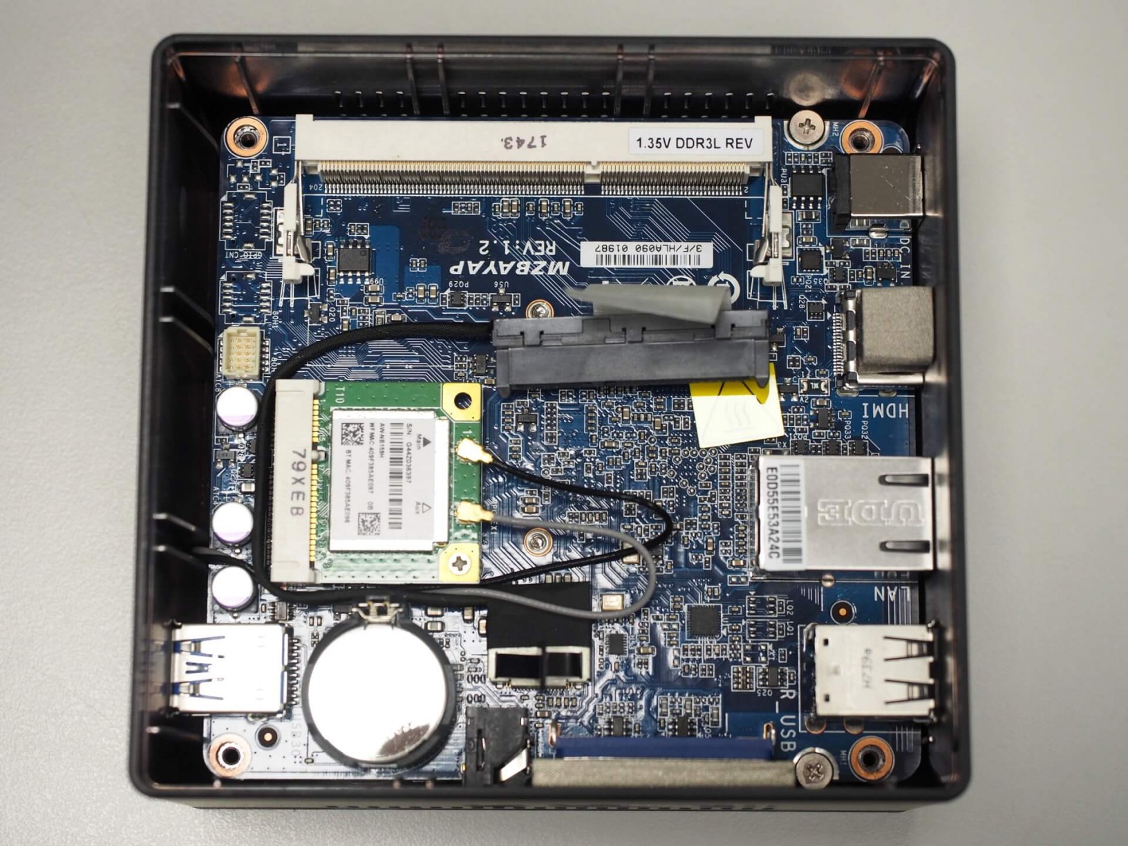 [開箱] 技嘉 GIGABYTE GB-BXBT-2807 迷你準系統 – G. T. Wang